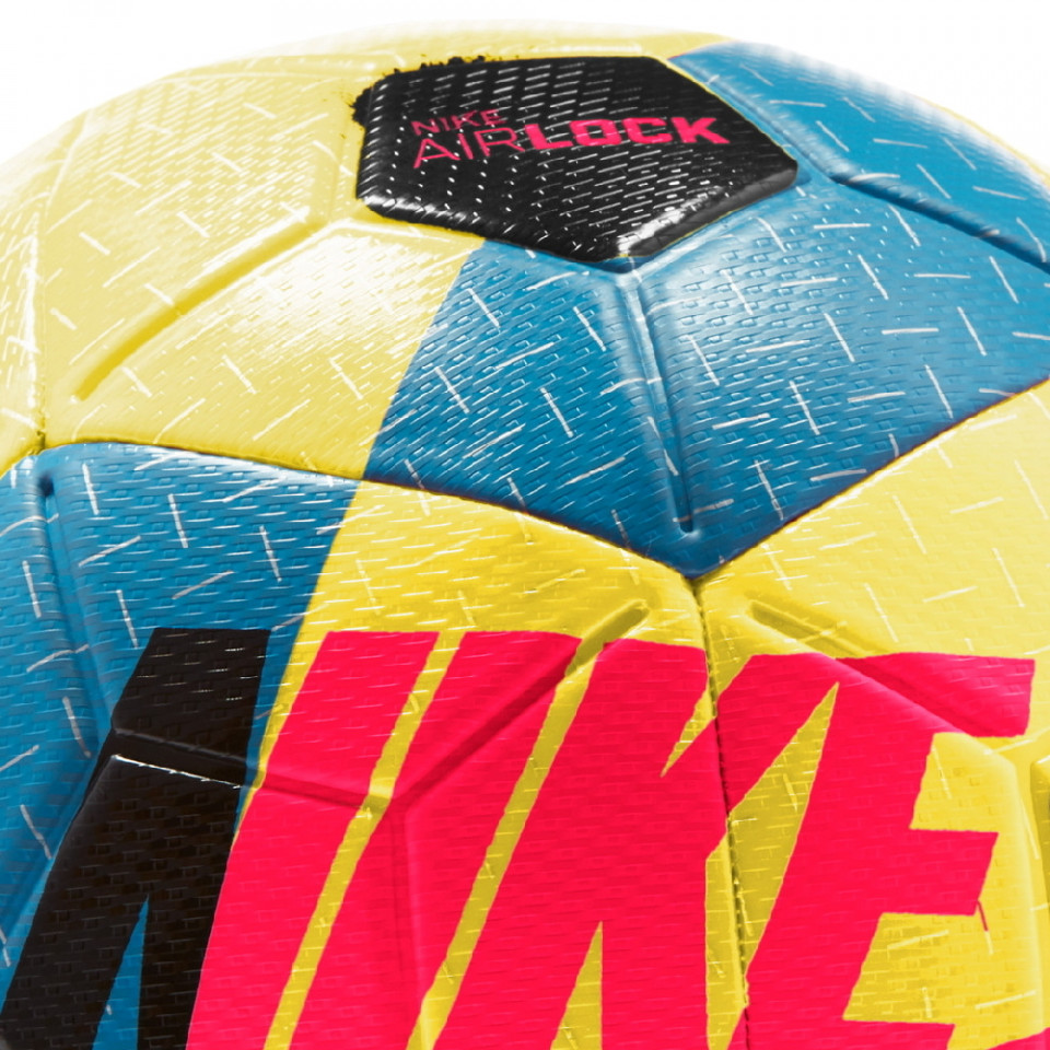 Minge fotbal Nike Airlock Street X - Produse sport originale - Pantofi ...