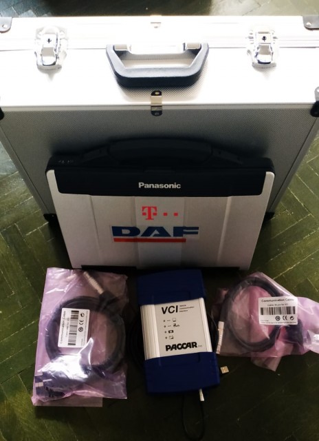 DAF VCI-560 MUX Tester Profesional Camioane DAF Kit complet