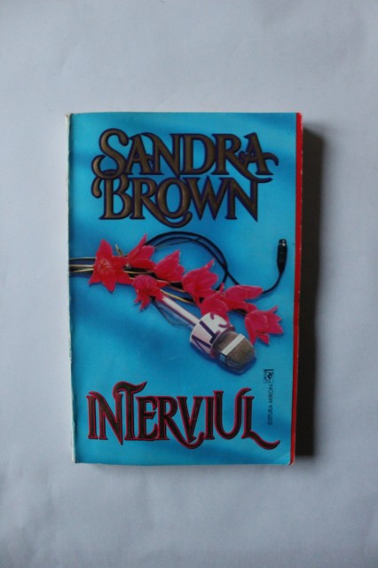 Sandra Brown - Interviul