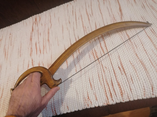 GUDALO, PROFESIONALNO - U obliku SABLJE