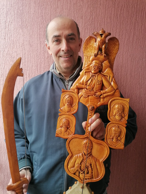 GUSLE Starije - Motivi: Srpski sveci, velikani i junaci - Šifra: 1389