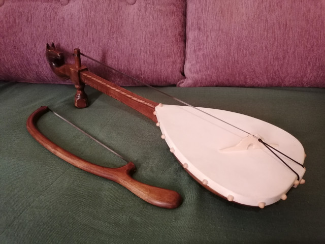 Gusle PROFESIONALNE - DEČIJE - Konjić - Neutralne (bez motiva)