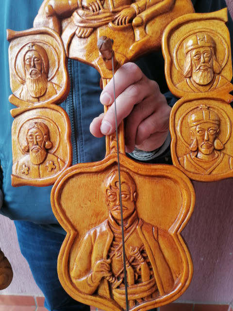 GUSLE Starije - Motivi: Srpski sveci, velikani i junaci - Šifra: 1389