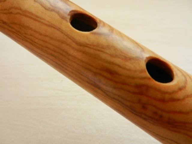 C - dvodelna frula - DRVO MASLINA (PREMIUM)