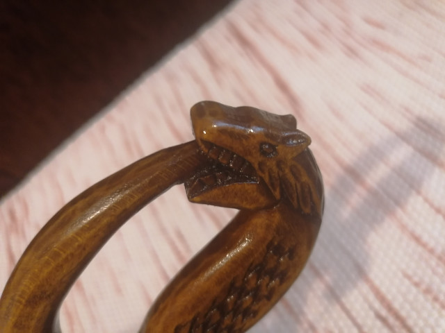 GUDALO, PROFESIONALNO - U obliku SABLJE