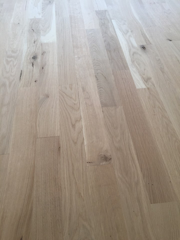 Parchet Stejar Masiv 70/21mm Rustic IND