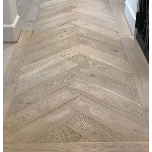 Parchet Herringbone Stejar Natural triplustratificat