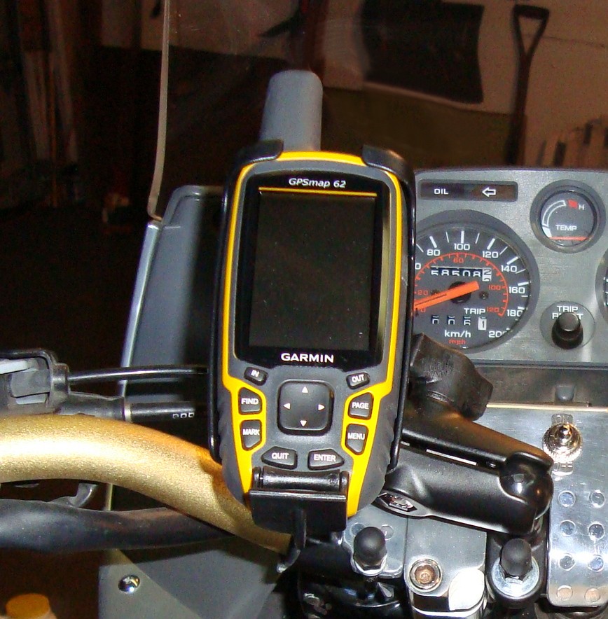 GPS tartó Garmin Astro 320, valamint GPSMAP 62 és GPSMAP 64 sorozathoz ...