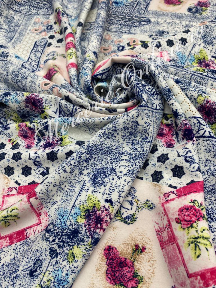 Material textil Barbie imprimat, 1.50m (la metru) Cod:1823