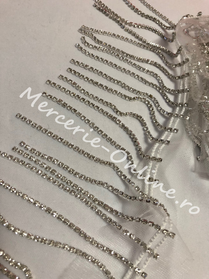 Franjuri strasuri pe tull, lungime cca 9.5cm (la metru) Cod:1160