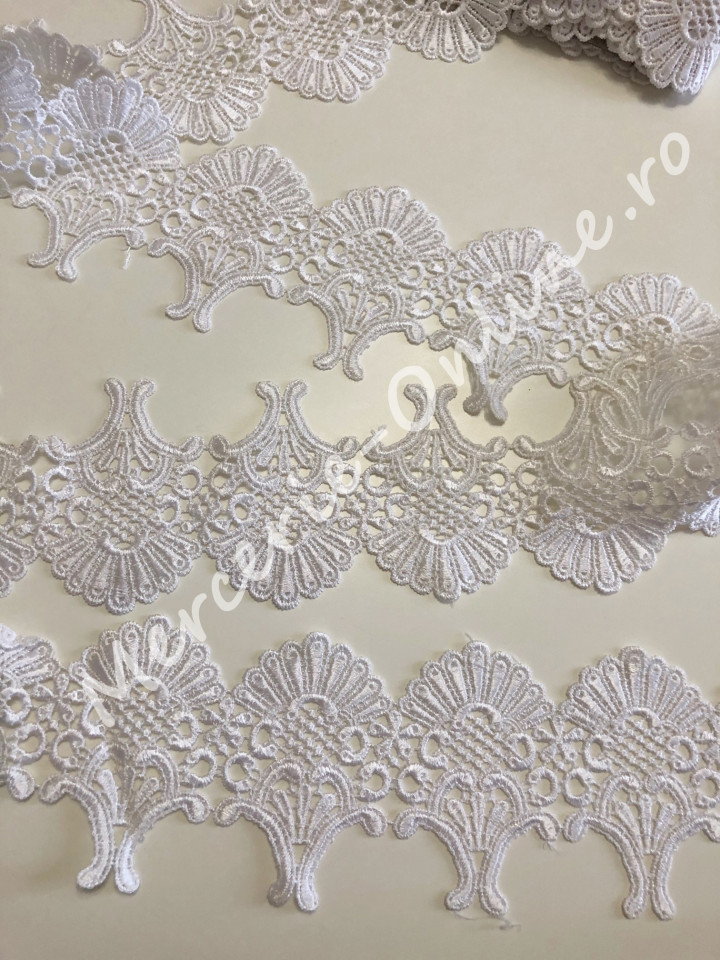 Dantela, cca 8cm (la metru) Cod:0204