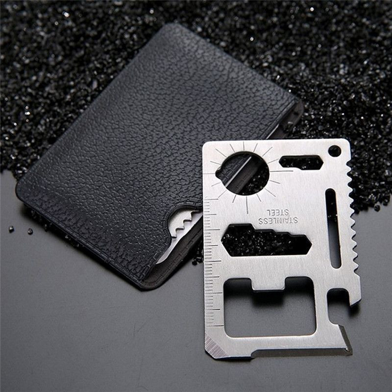 Card multitool