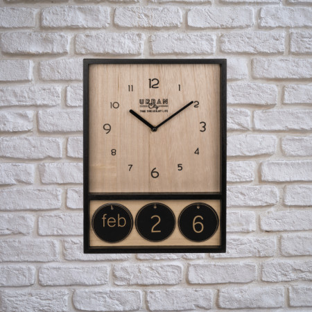 Ceas din lemn cu calendar