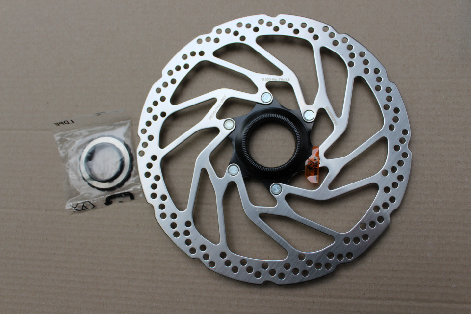 Shimano SM-RT30-L Centerlock - 203mm disc rotor
