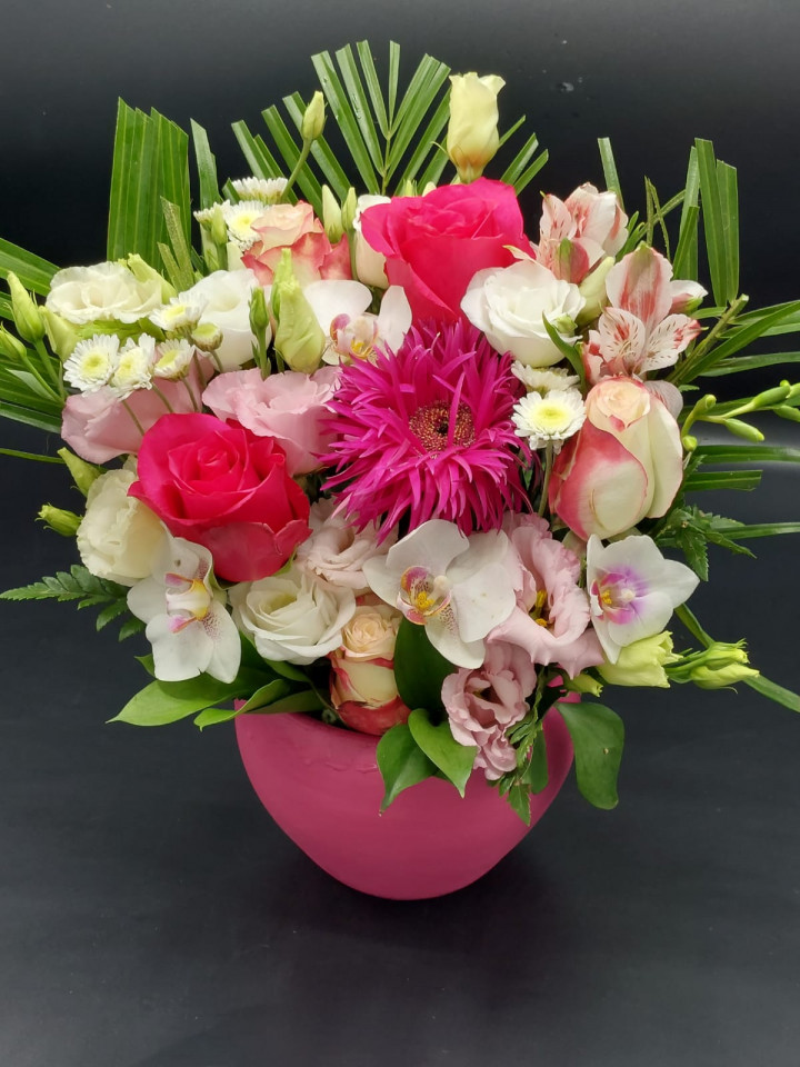 Aranjament in nuante de roz