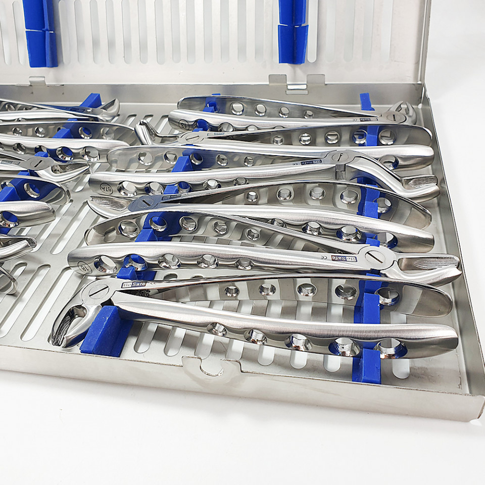 Cumpara acum Set 12 clesti extractie plus cutie de sterilizare argintii ...