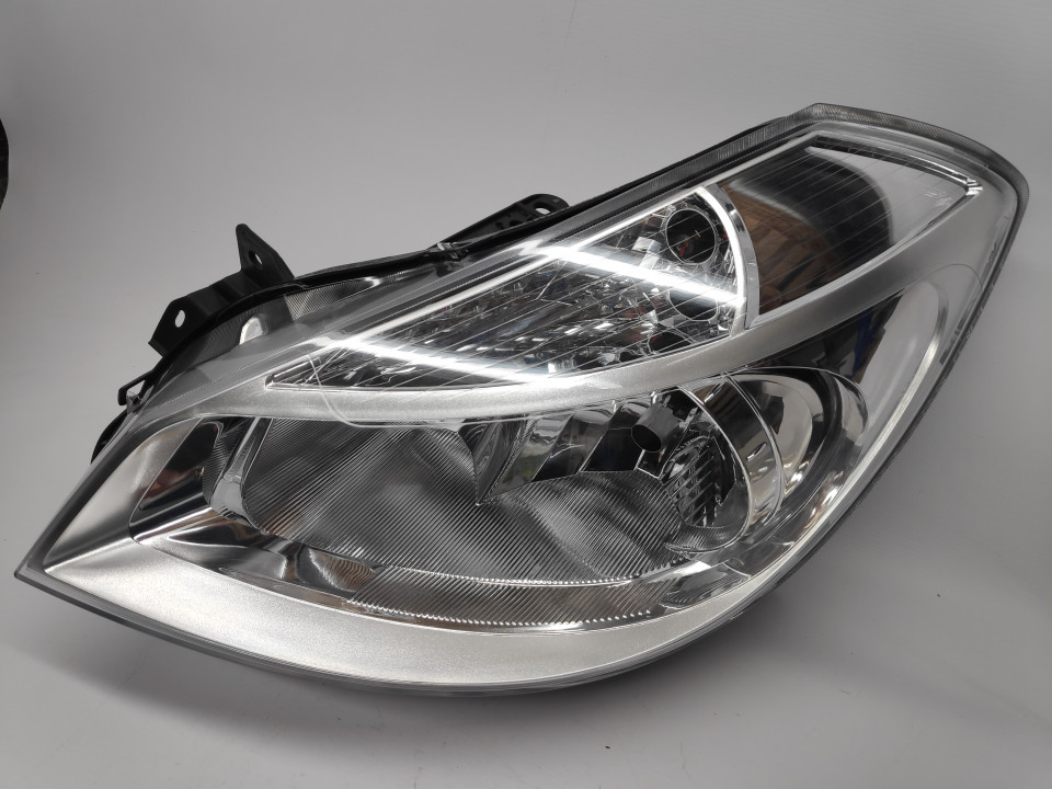Farol Esquerdo Renault Clio III 05-09