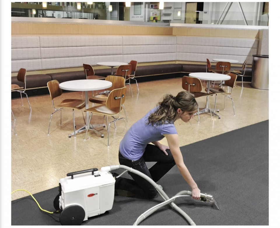 ASPIRATOR PROFESIONAL injectie extractie NILFISK VIPER WOLF130