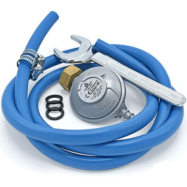 Crevo za gas sa regulatorom i šelnama 2m