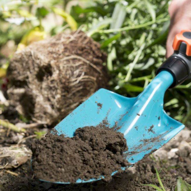 Lopatica za cveće - široka GARDENA