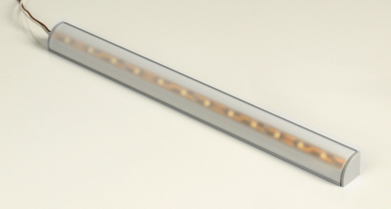 Profil de aluminiu de colt pentru fixarea benzilor LED, 1,5 m