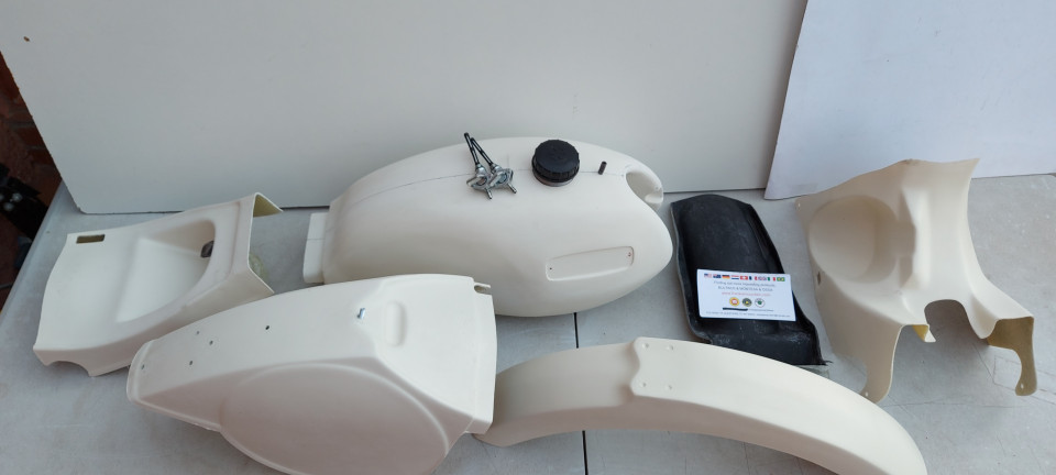 COMPLETE BODY KIT OSSA ENDURO YEARS 71-FIT 76 OSSA ENDURO FULL BODY KIT ...