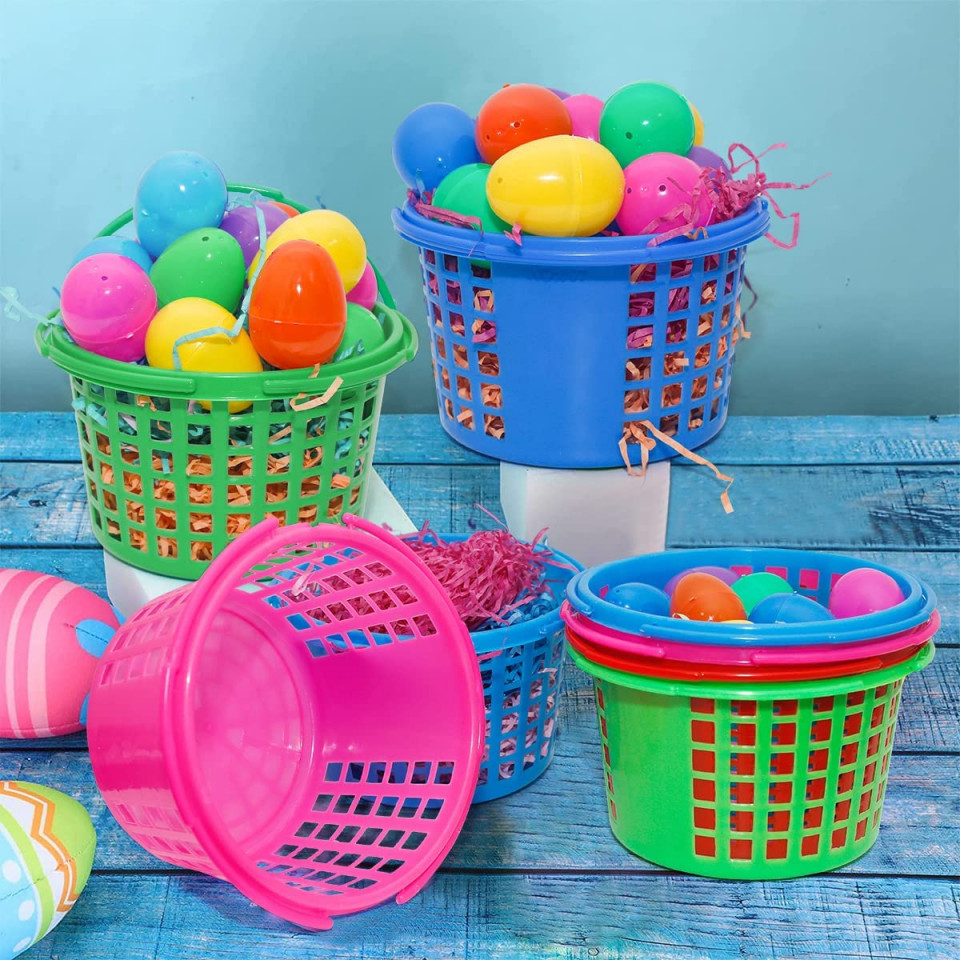 Set de 6 cosuri cu 5 pungi de iarba colorata si 12 oua pentru Paste ...