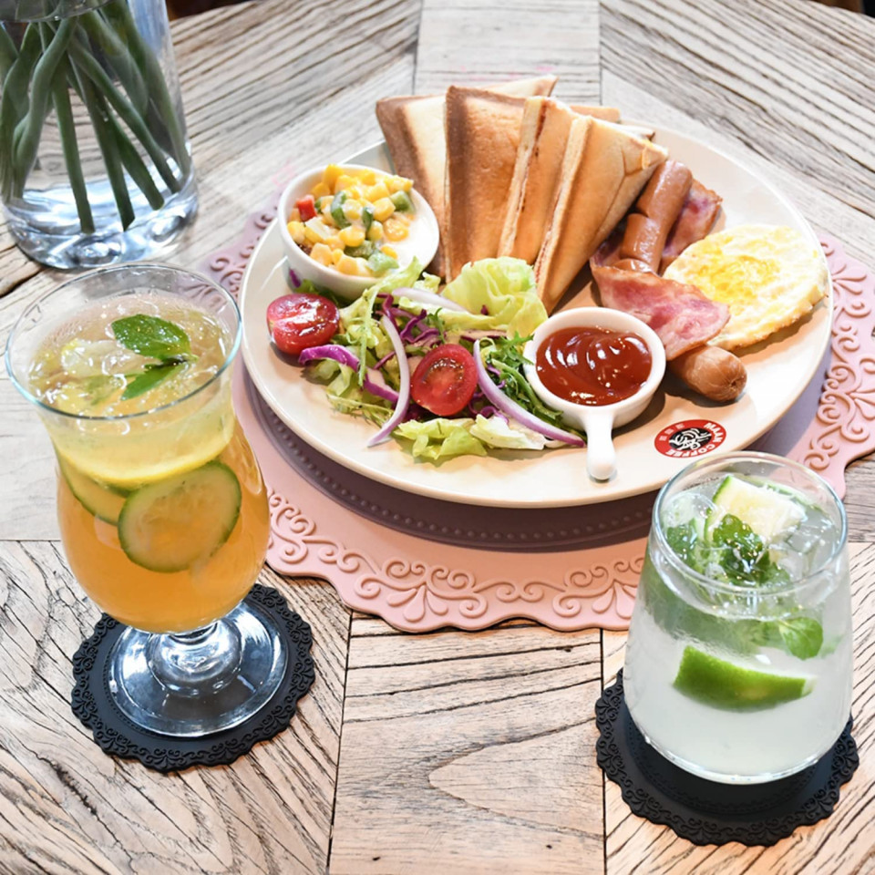 Set de 5 naproane cu suport pentru pahare Hothome, silicon, negru, 10 ...