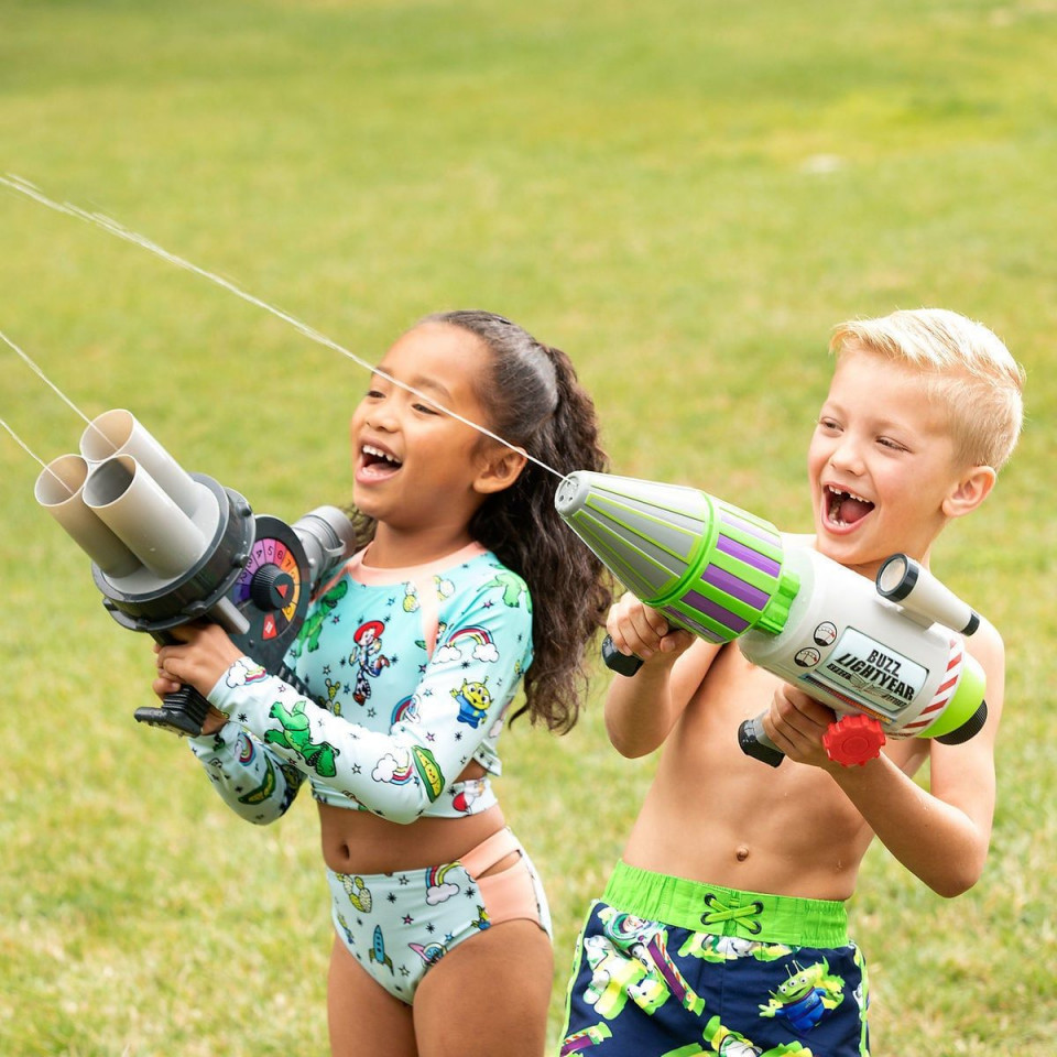 Pistol cu apa BUZZ Disney - Chilipirul Zilei