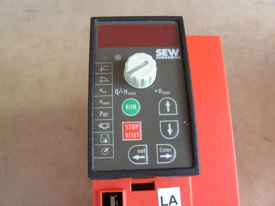 Convertizor de frecventa / VFD SEW Movitrac B 3KW