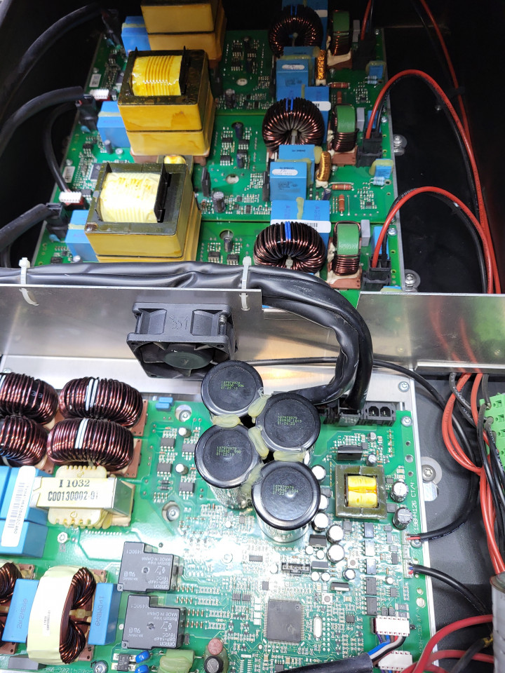 Solar inverter on-grid 4.6kW IBC (Danfoss)