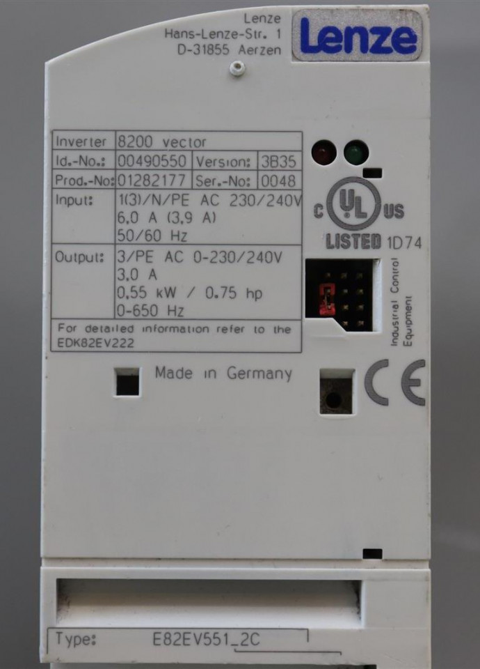 Convertizor de frecventa (VFD) Lenze 8200 Vector 0.55kW/230V