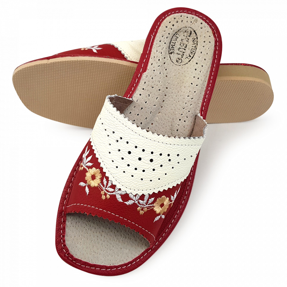 Papuci de Casa Vara din Piele Culoare Rosu Visiniu Model 'Red Enda'