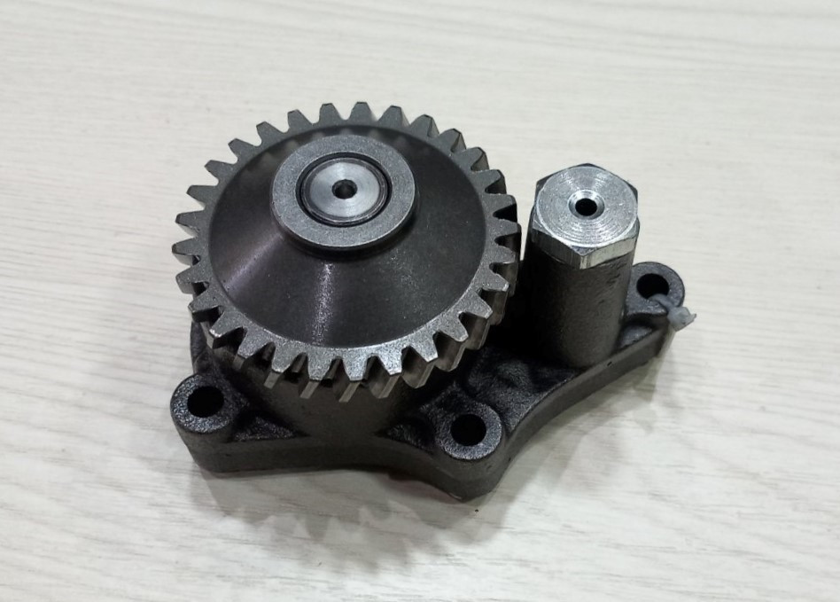 PUMPA ULJA YANMAR 3TNE84/4TNV88 129407-32000