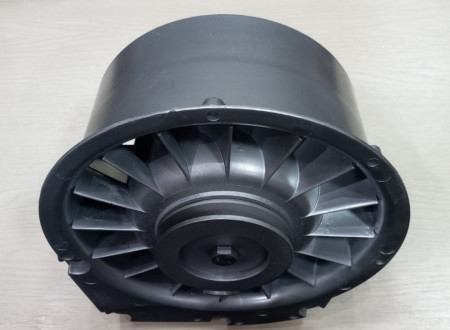 Rezervni-delovi-za-kamione.shopmania.biz