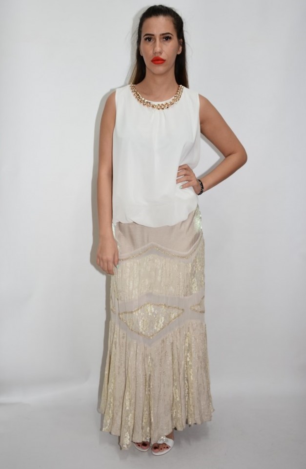 Fusta lunga, nuanta de crem, model lucios fin aplicat