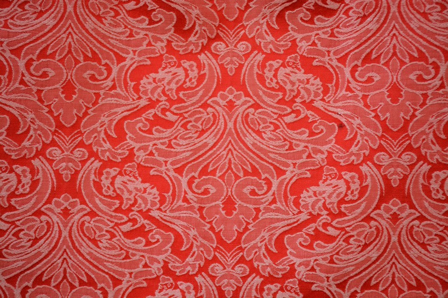 Rochie de seara, culoare corai-alb si voal corai asimetric