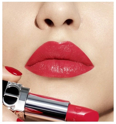 Ruj de buze Dior Rouge Dior Nuanta 520 Feel Good