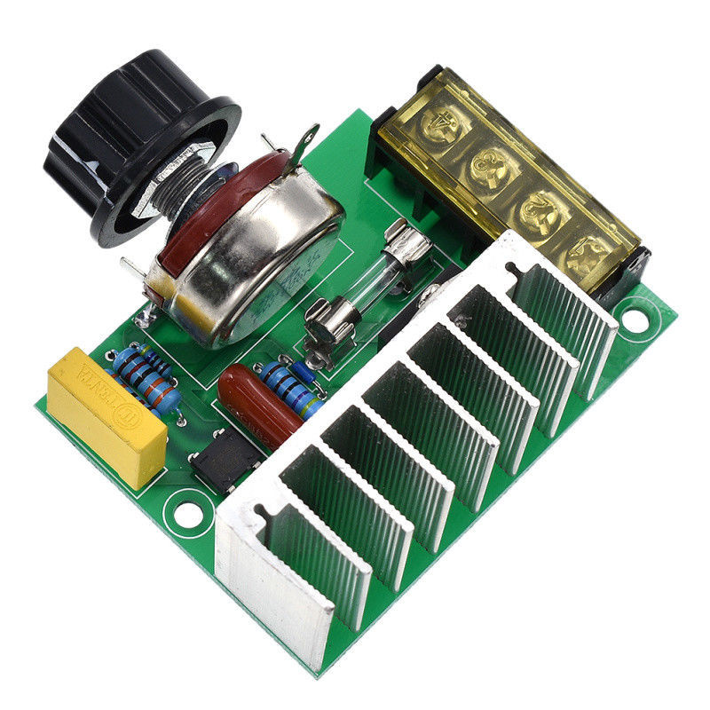 Regulator napona 230VAC 4000W