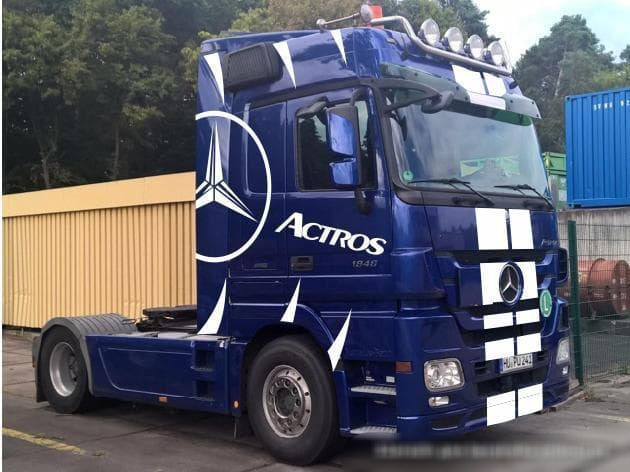 Set Stickere Cabina Mercedes Actros