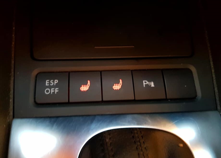 Kit Incalzire In Scaune Auto Universal Carbon Butoane Push Slim 2 ...