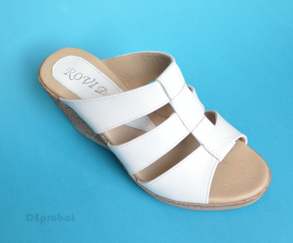 Papuci dama albi din piele naturala cu platforma cod PP15ALB