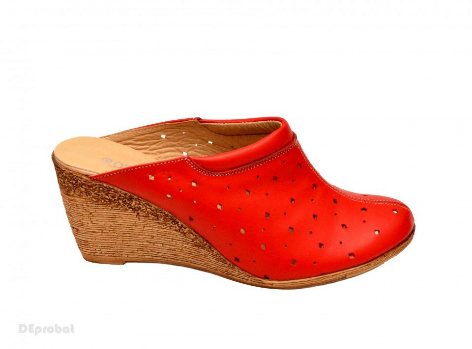 Saboti dama rosii din piele naturala cu perforatii cod SB17