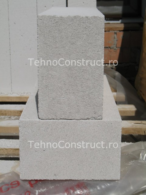 BCA Soceram 15 x 24 x 65